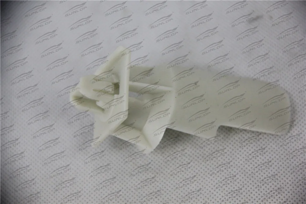 Hiace Parts Hiace Headlamp Bracket #000590/#000589 For Hiace 2005 Up ...