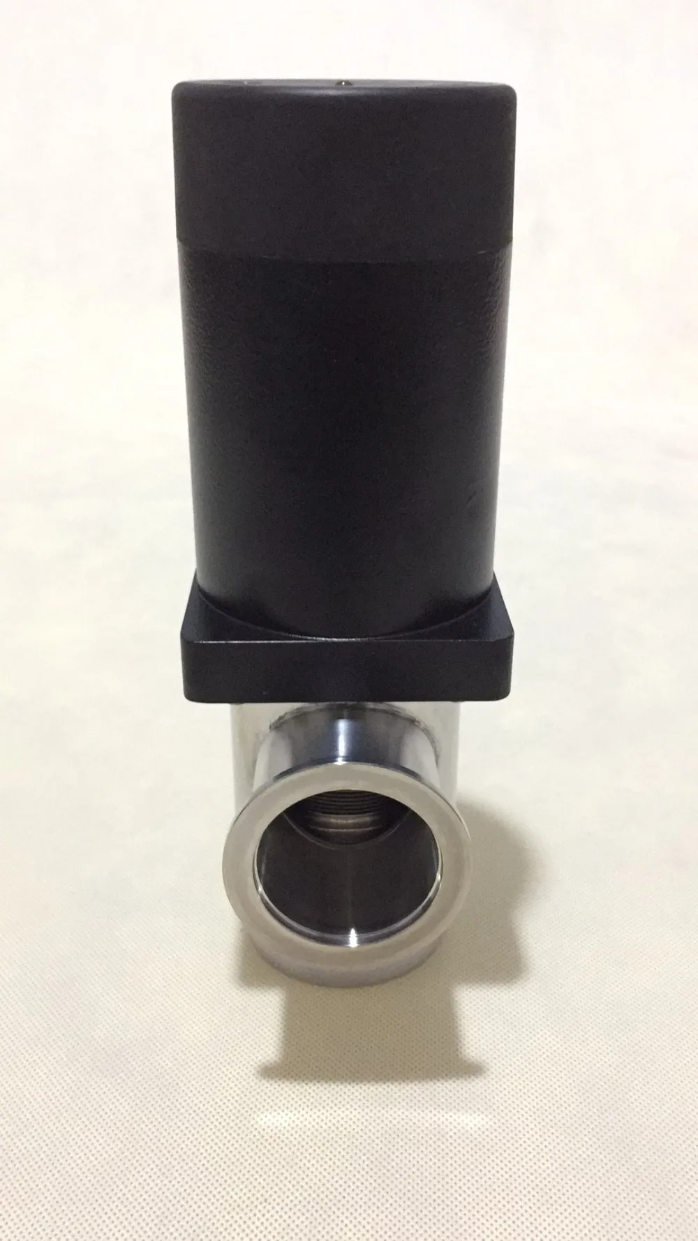 High Vacuum Electromagnetic Angle Valve - 16mm Port Size