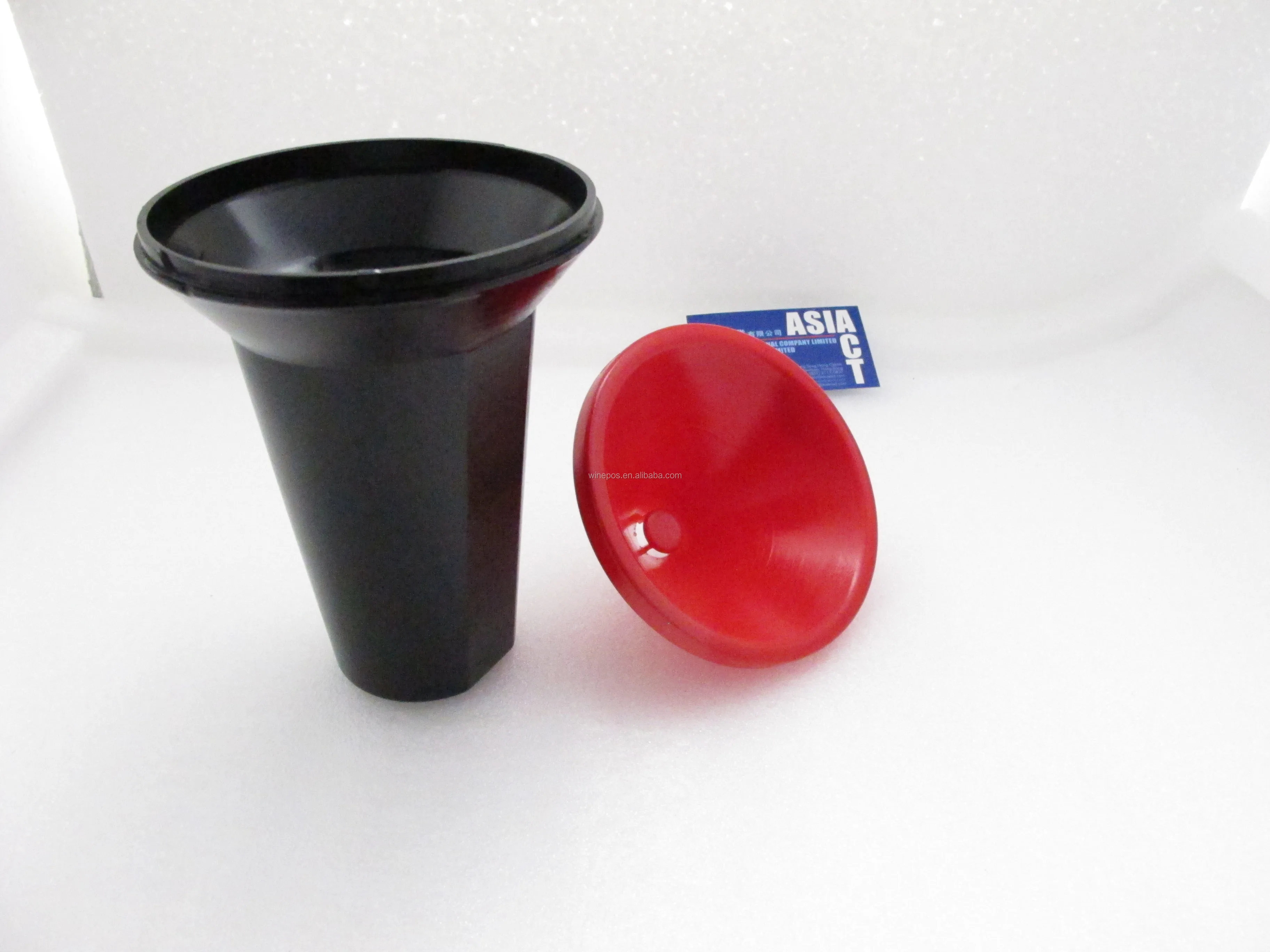 Portable Plastic Wine Spittoon Traveler - Sustainable & Stocked