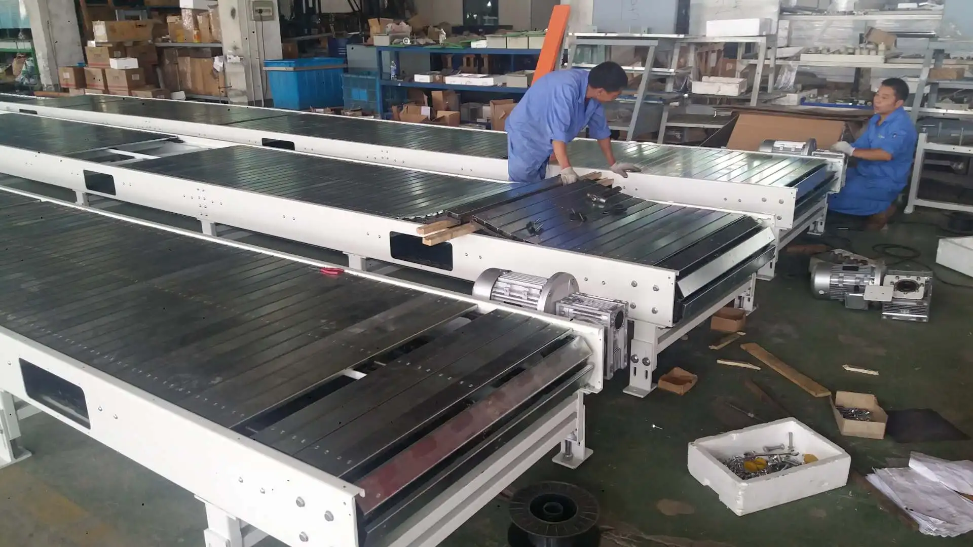 Motorized Slat Chain Conveyor/plate Conveyor - Buy Slat Chain Conveyor ...