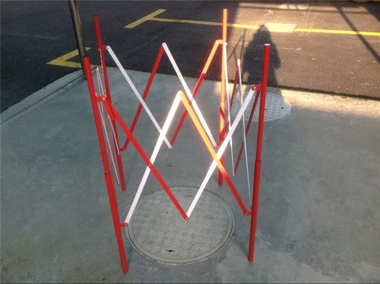 Maxpand High Quality Durable Steel Folding Square Four Sides Barricade ...