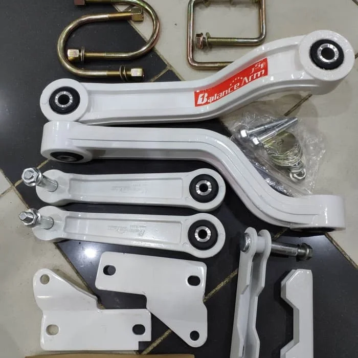 4x4 Pickup Suspension Rear Balance Arms Control Stabilizer For Fortuner ...