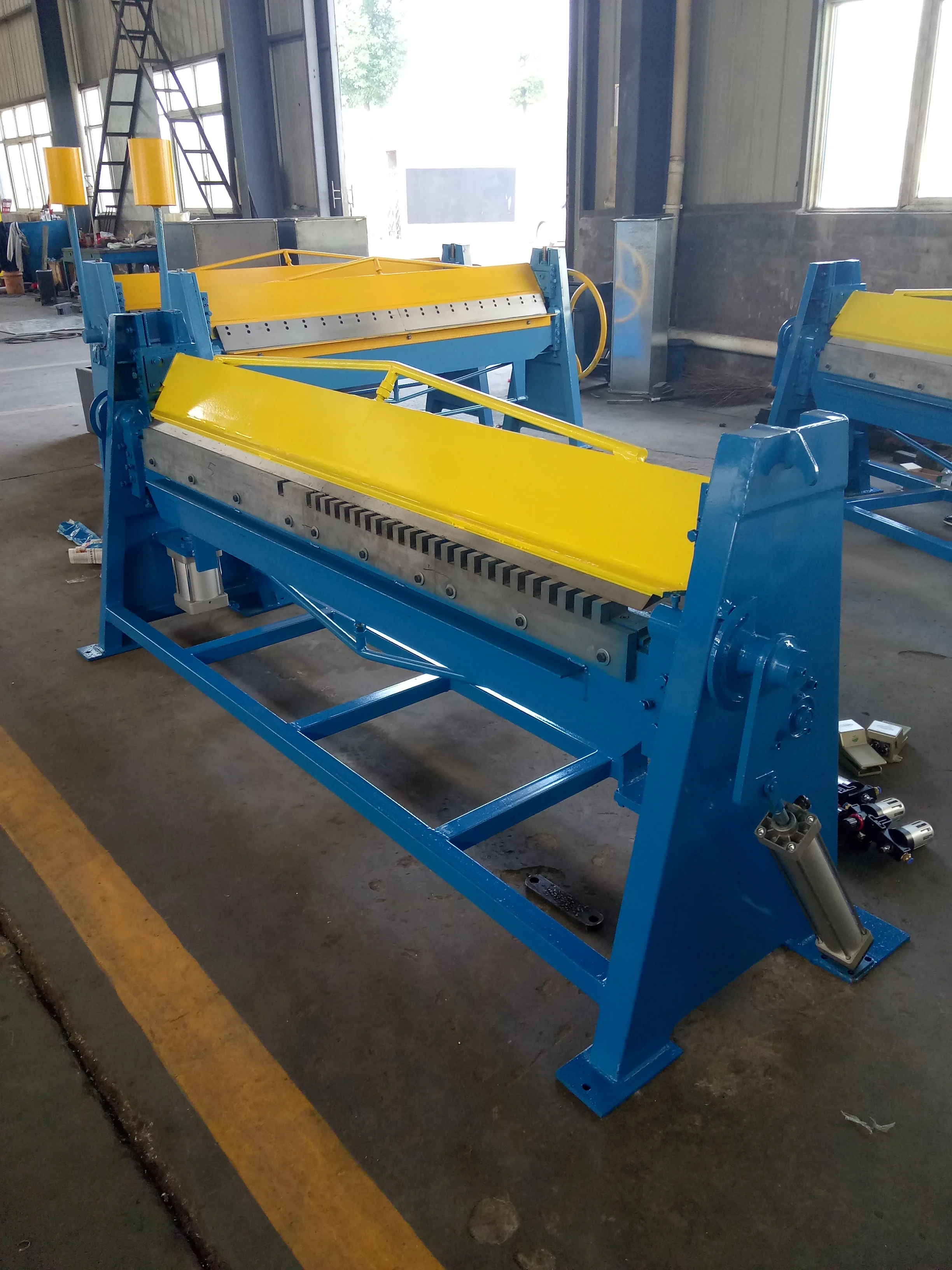 YSDCNC Folding Machine - High Productivity Bending Solutions