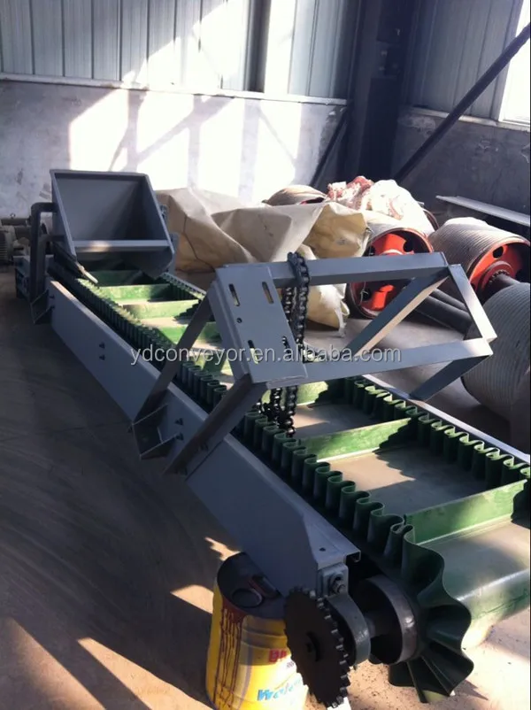 2021 Wastewater Treatment Sludge Cleated Belt Conveyor - Durable PVC ...