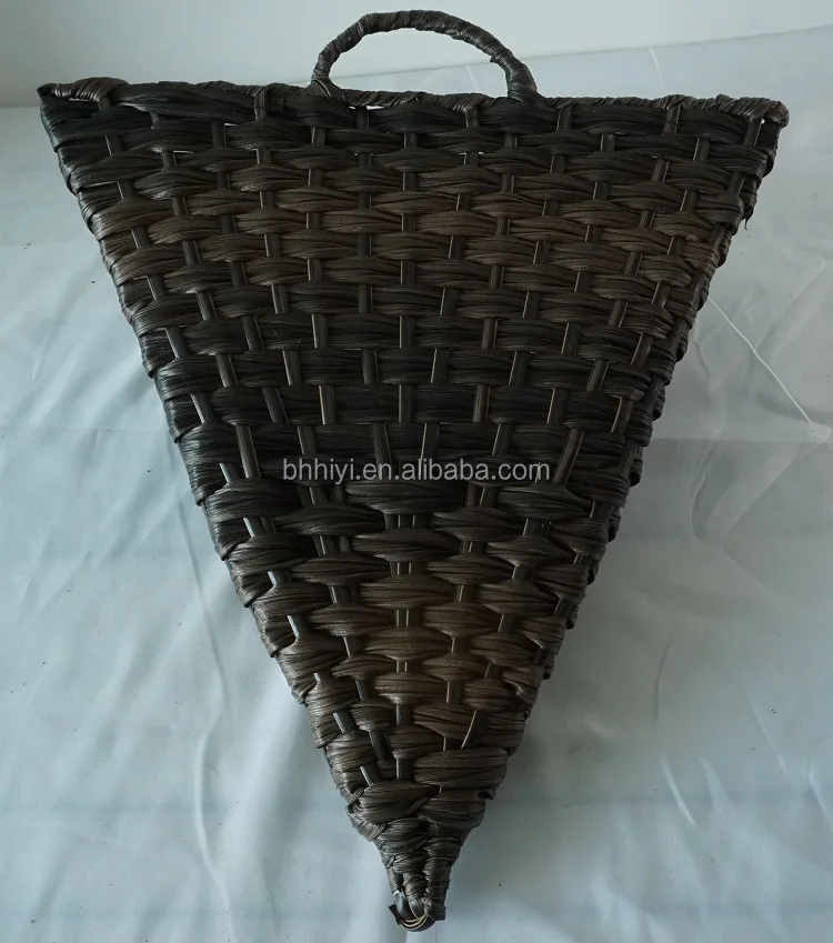 Handmade Natural Cone Shape Hanging Baskets for Flowers