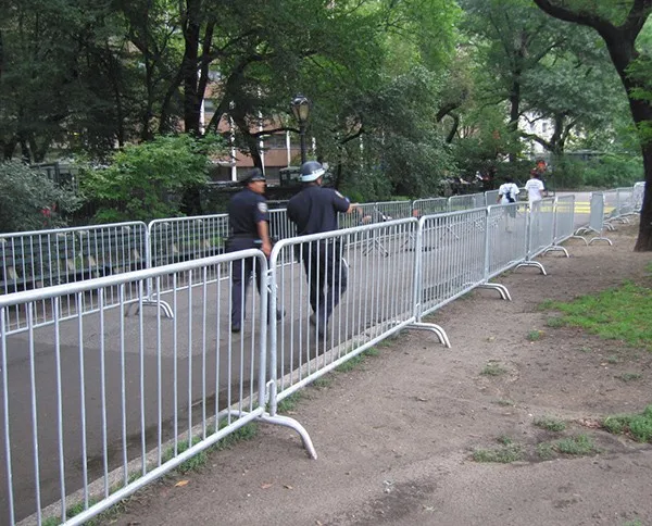 8' Bike Rack Fencing Crowd Control - Buy Barricade Fencing,8' Bike Rack ...