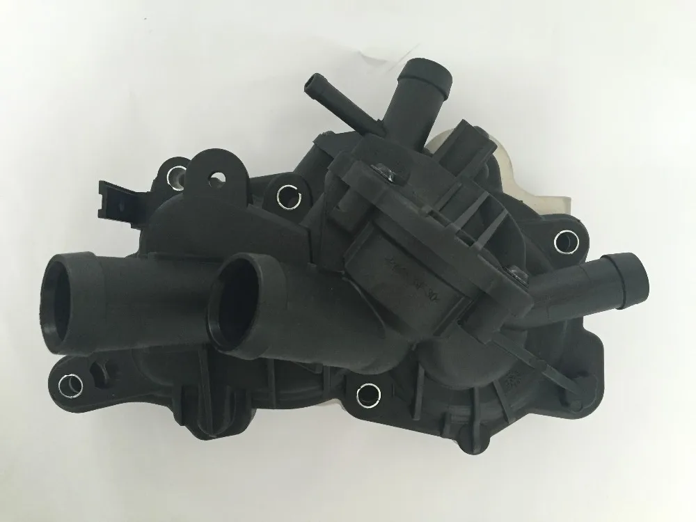 04E 121 600 P EA211 Water Pump - Reliable Aluminum Casting