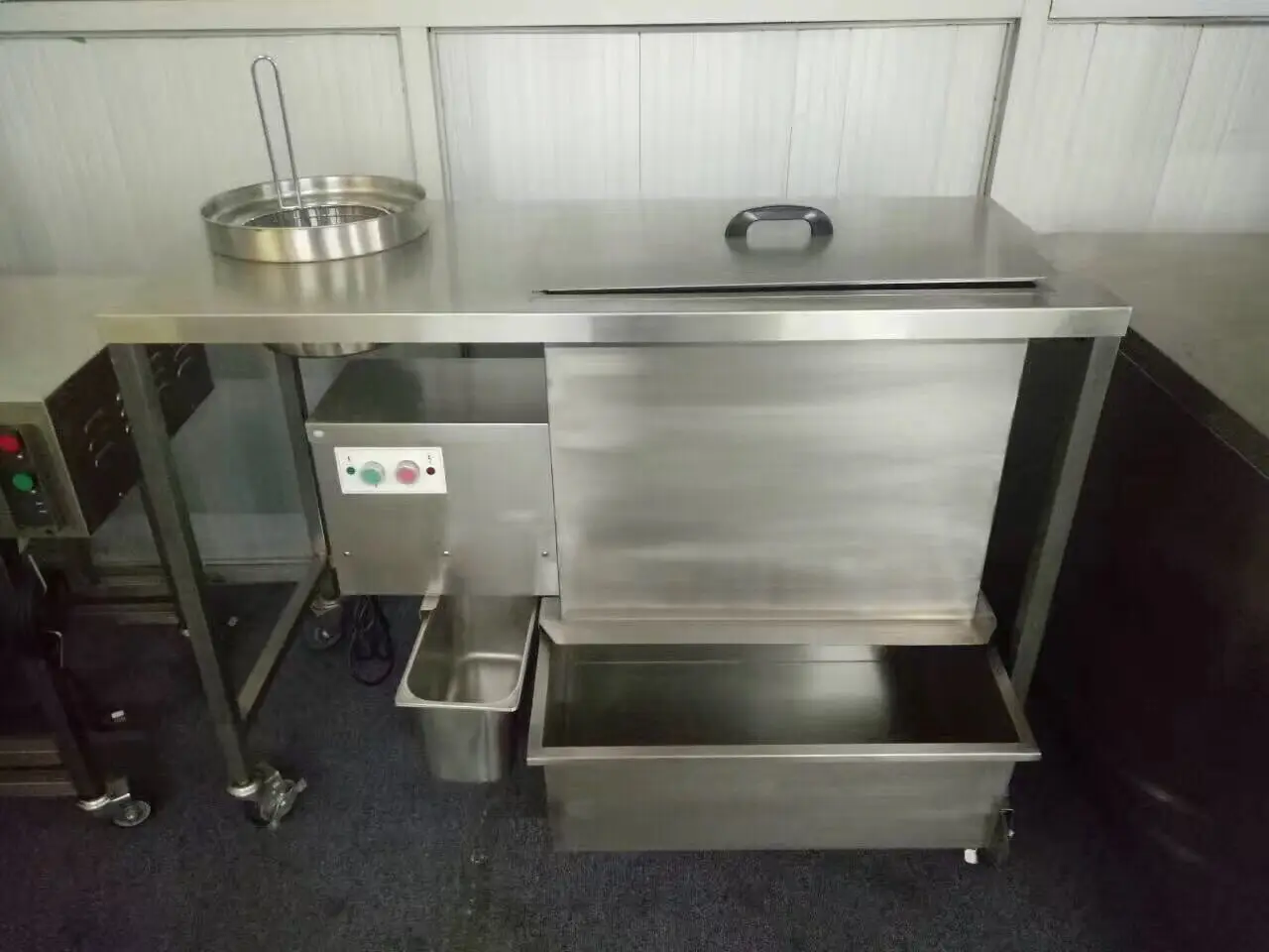 Chicken Breading Table Powder Machine Breader Dough Flour - Buy Breader ...