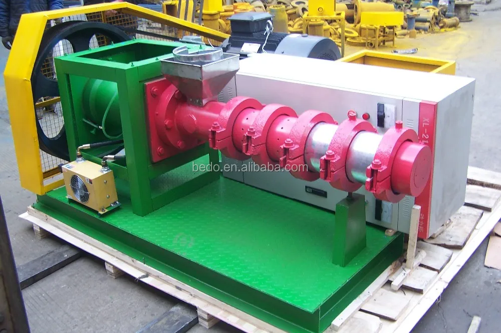 Full Fat Soya Extruder Soyabean Chunks Maker - Buy Soybeans Extruder ...