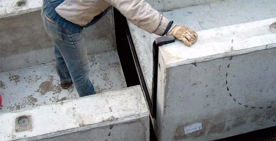 Concrete Waterproofing Rubber Waterstop - Buy Bentonite Rope Waterstop ...