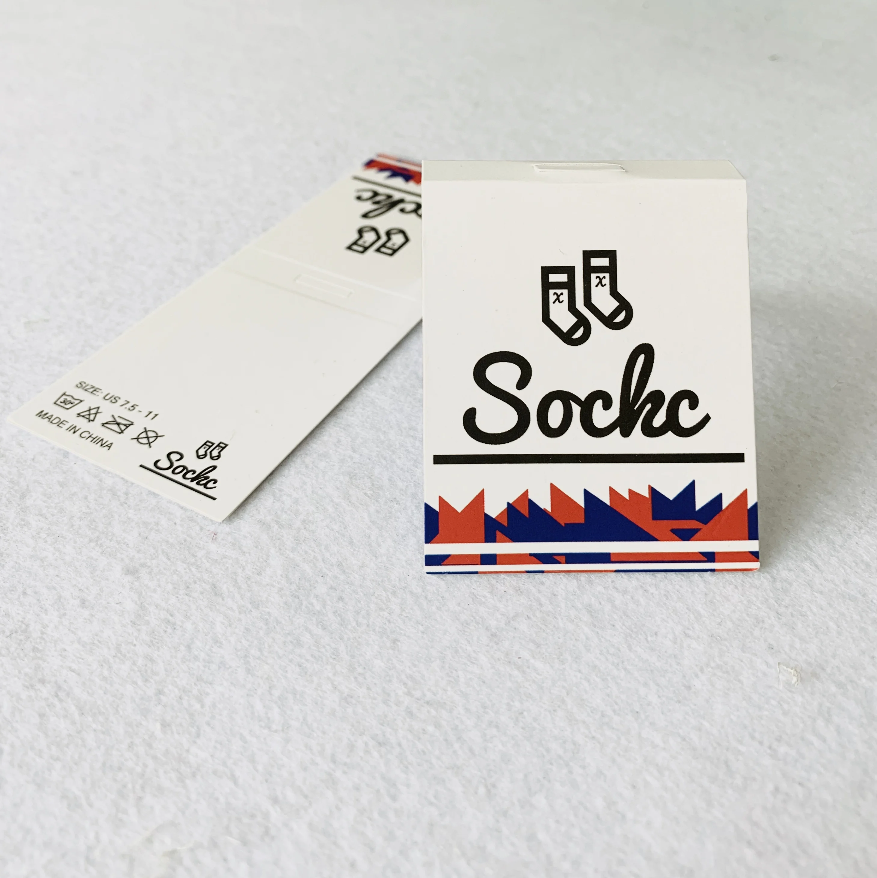 Custom Center Fold Colour Printing Socks Art Paper Hang Tag - Buy Socks ...