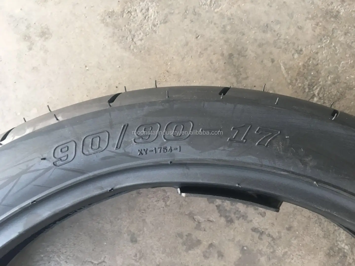 Tl Tire 90x90x17 90x90 17 Tubeless Motorcycle Tyre 90/90-17 - Buy Spare ...