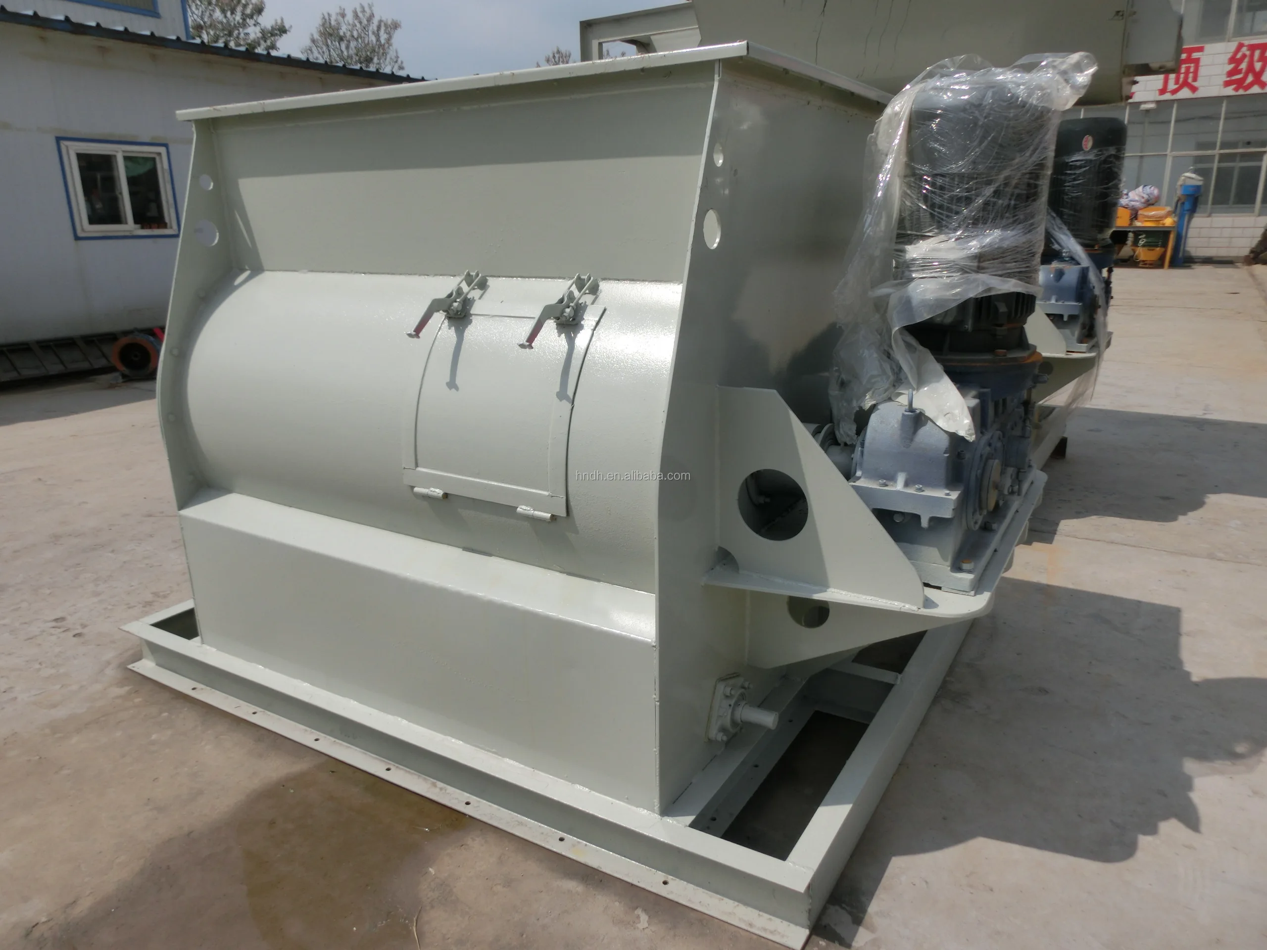 Double Shaft Horizontal Mixer - Long Service Life & Efficiency