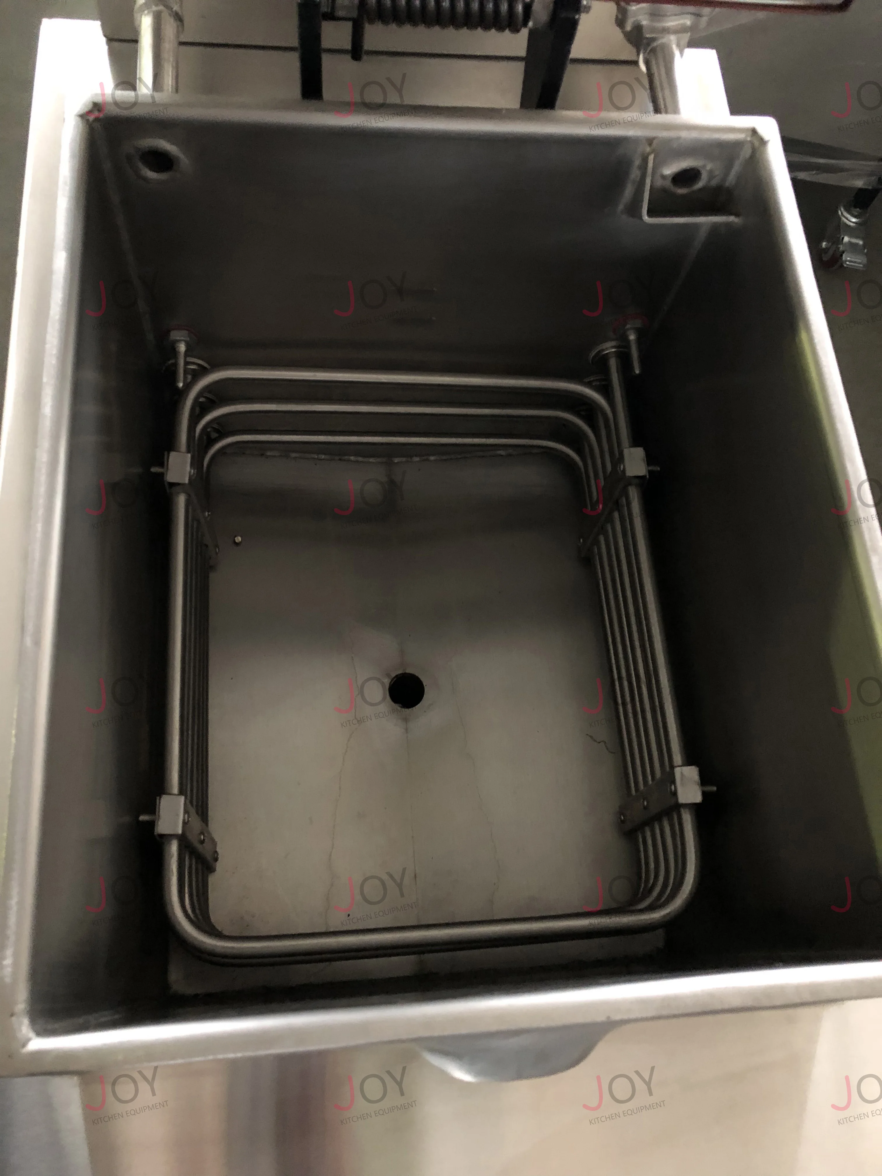 KFC Henny Penny Pressure Fryer - Efficient Chicken Cooking