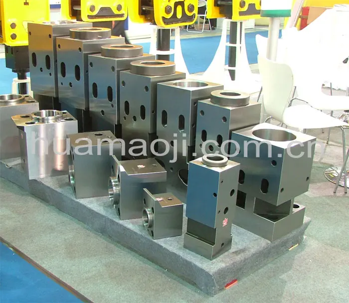 Hydraulic Breaker Sb81 Front Head Including Bushings - Buy Front Head ...