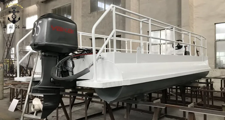 18ft Simple Pontoon Boat - Perfect for Family Water Parties