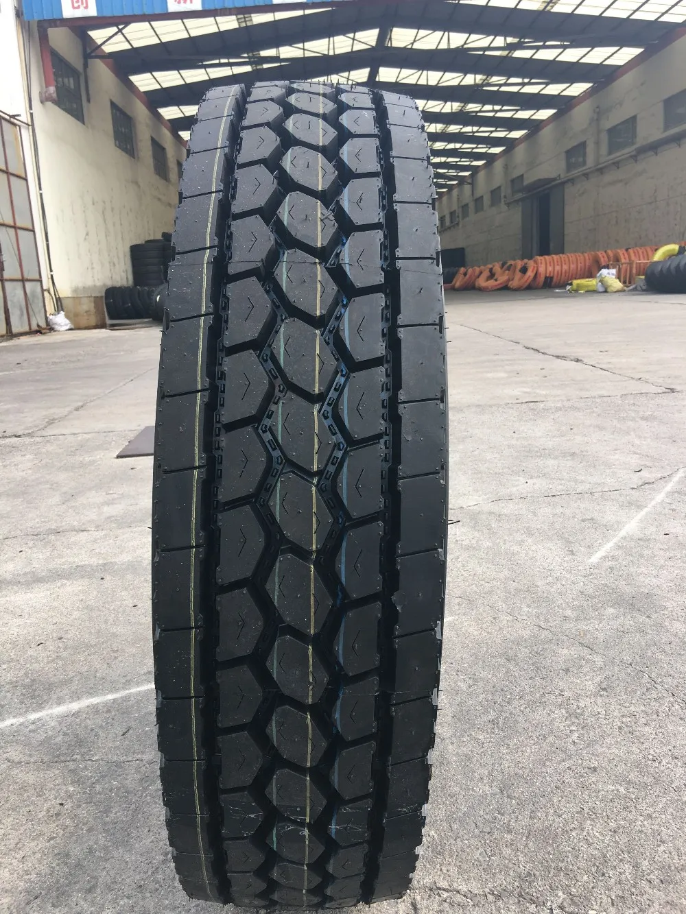 Aeolus Goodmax Logging Truck Tires - Snow & 12.00R20 Radials
