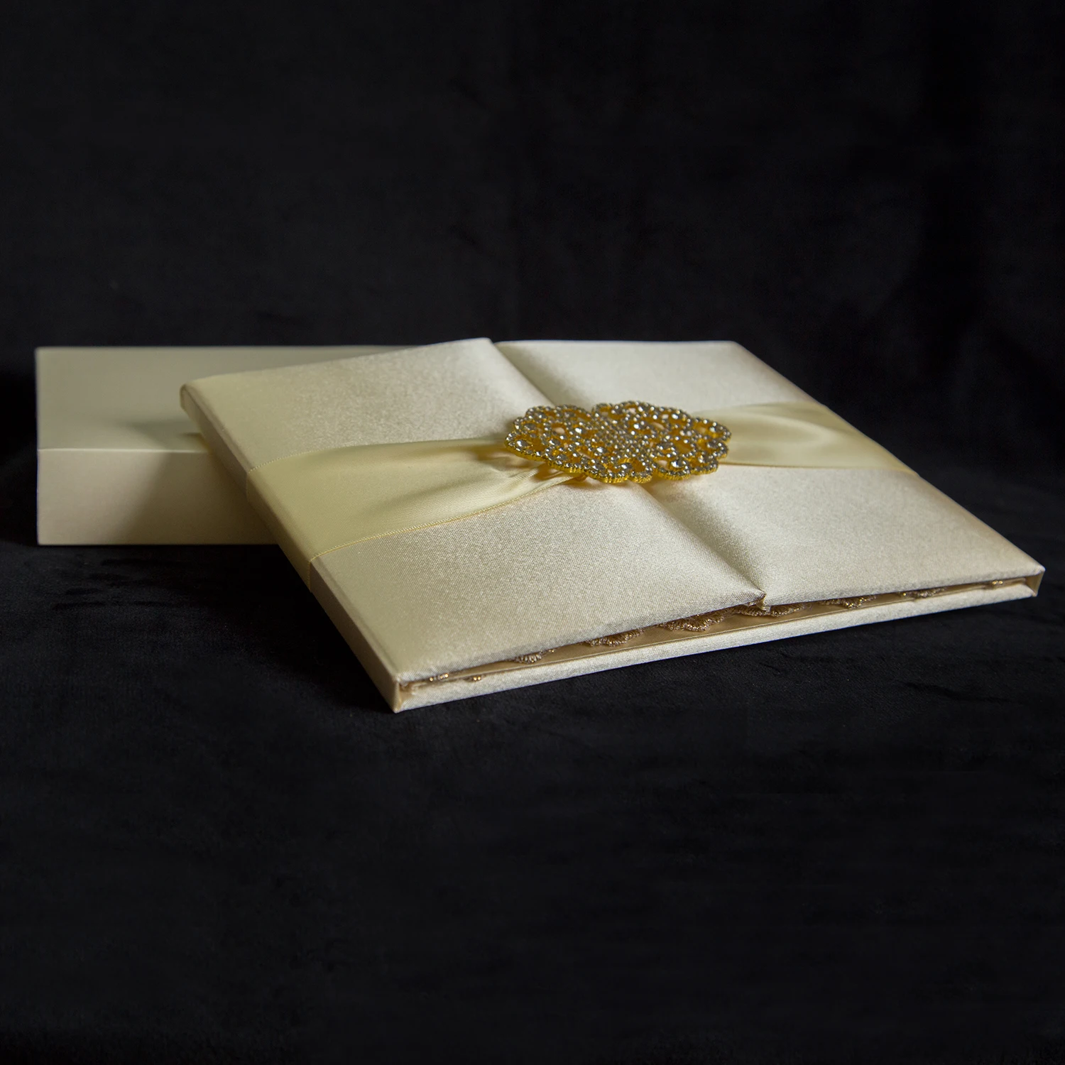 Luxury Boxed Wedding Invitations - Custom Design & Quality
