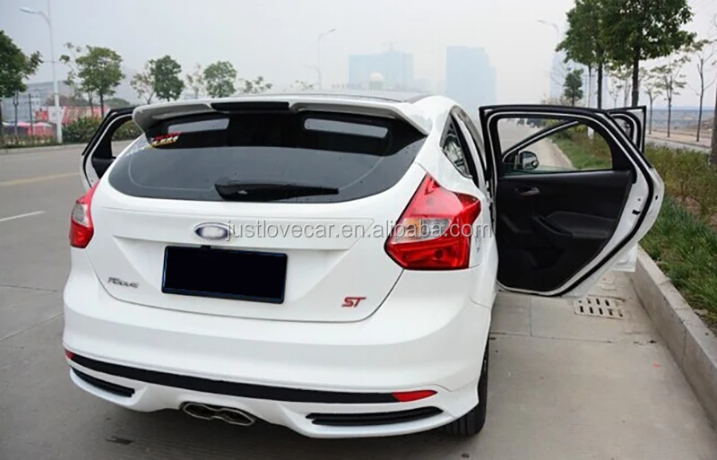 Ford Focus Hatchback Body Kit - ST Type Bumpers & Skirts