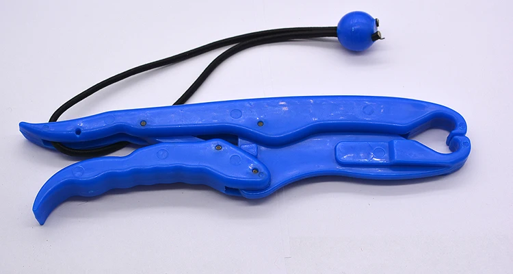 Abs Plastic Floating Fish Lip Grip Catfish Controller Holder Fishing ...