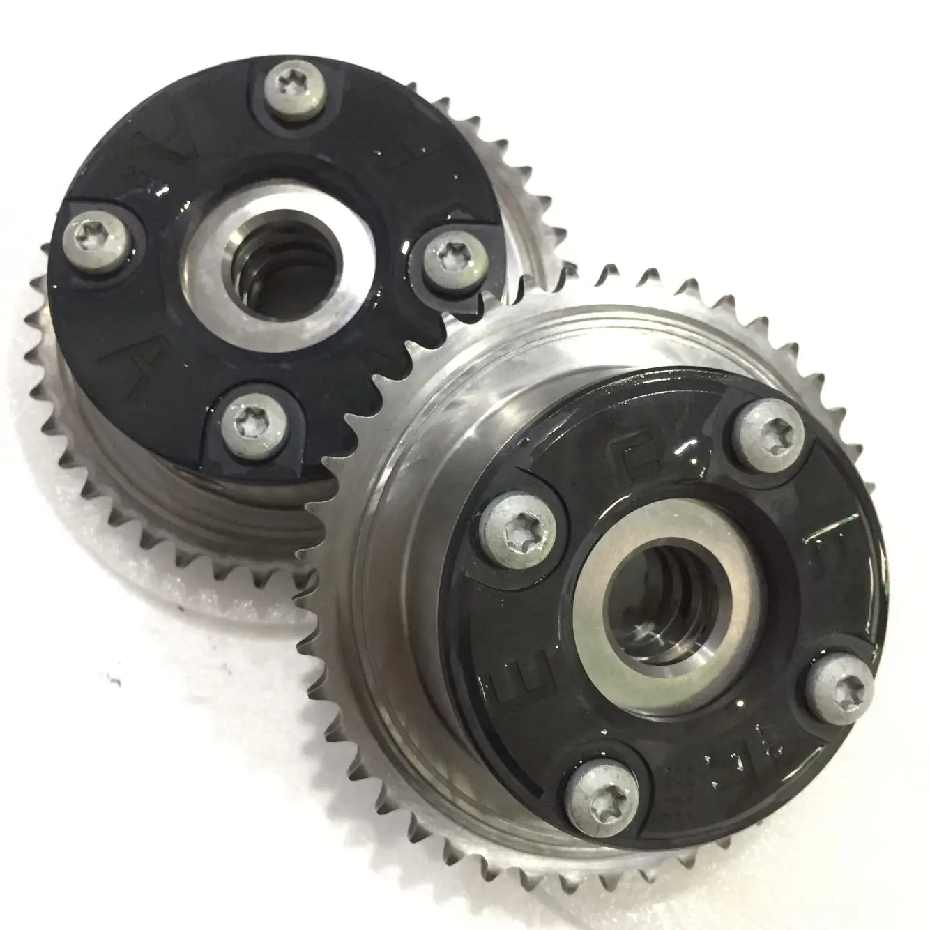 Vvt Camshaft Adjuster Exh 2710501900 2710510203 2710510303 2710501100 ...