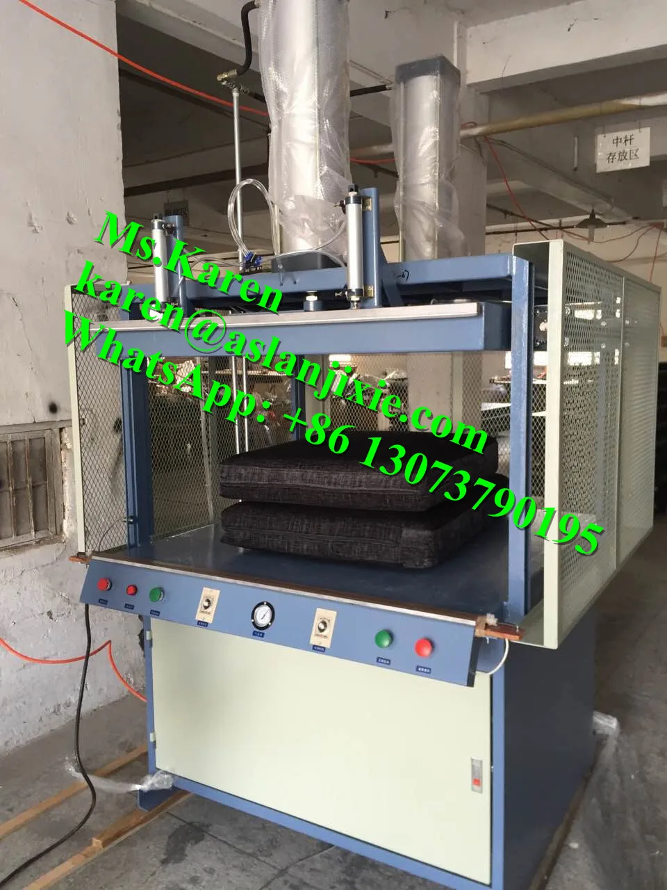 Seat Cushion Foam Compress Machine / Fluffy Pillow Quilt Vacuum ...