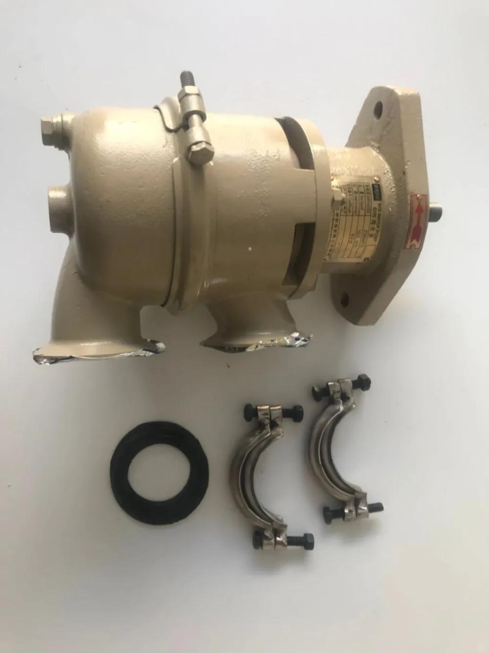 柴油发动机海水泵3900415为cummins 6bt5.9 6hs - Buy 发动机零件6hs海水泵,6bt5.9海水泵3900415 ...