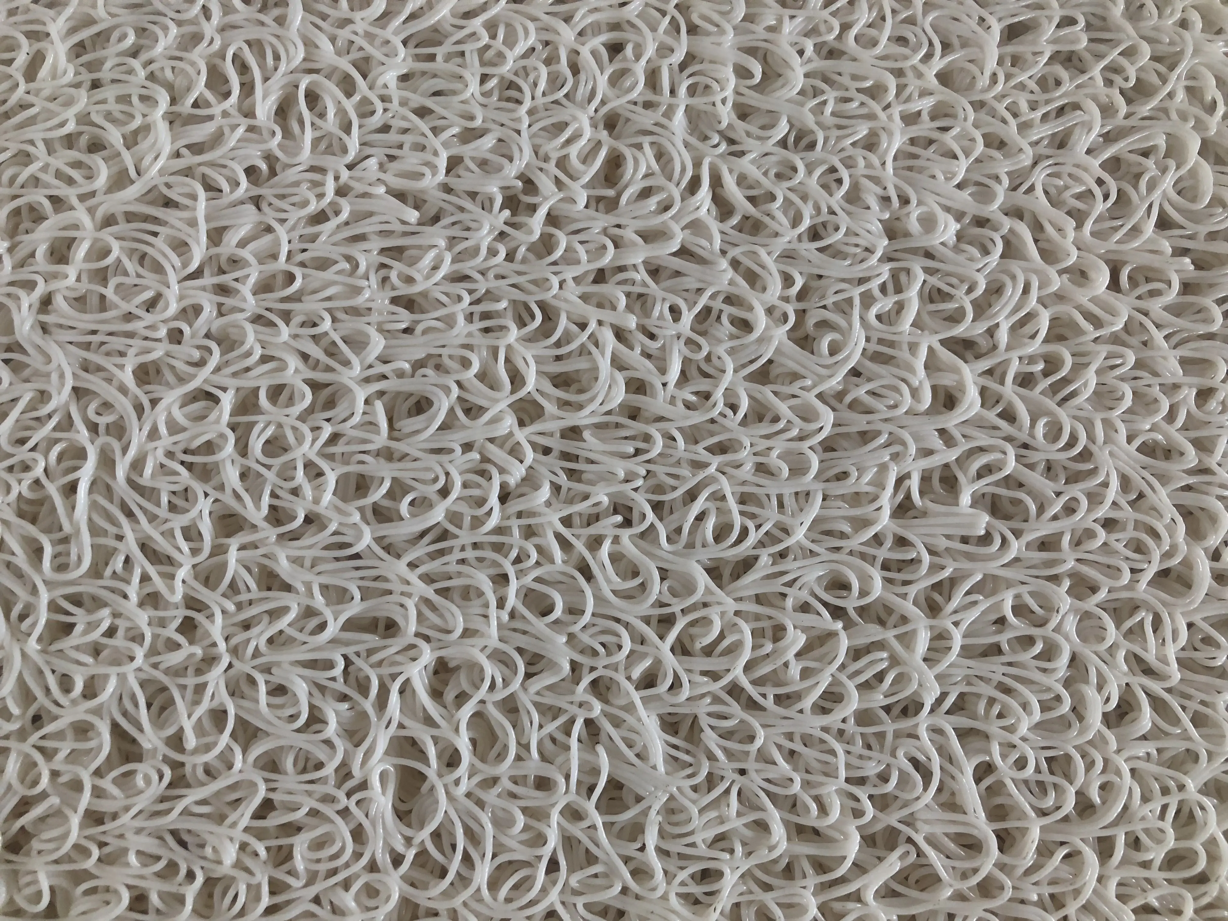Best Supplier High Quality White Noodle Vinyl Spaghetti Floor Mats ...