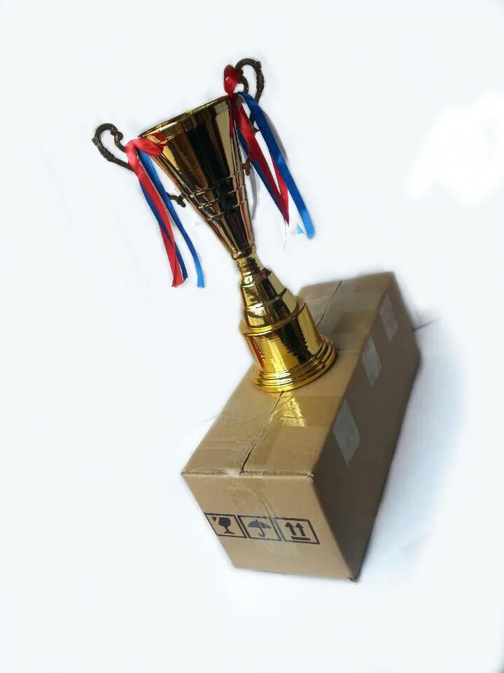 Innovative Design Metal Unique Small Desk Mini Ornament Trophy - Buy ...