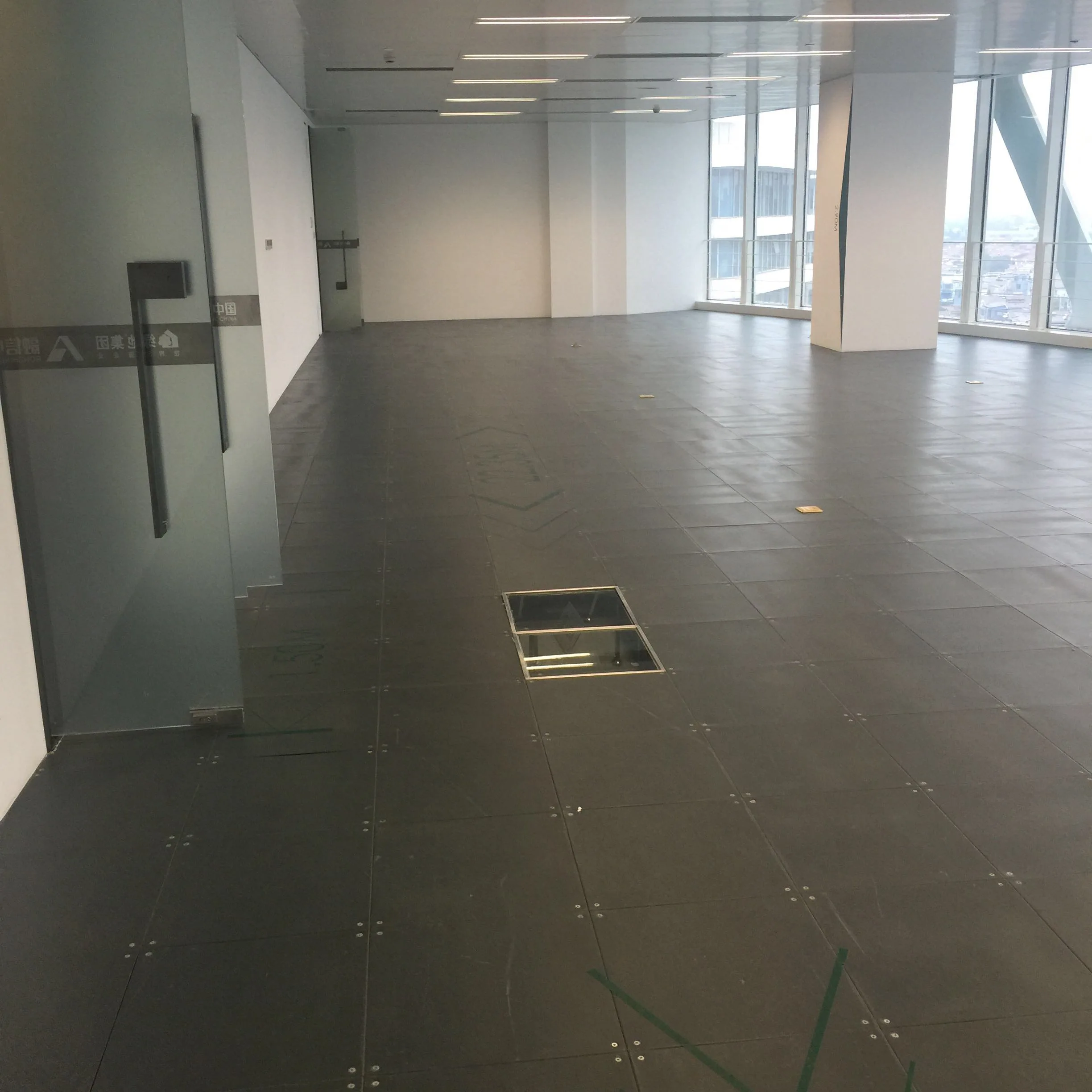 Ningbo Lepin Factory Customize 600*600mm Steel Raised Floor Anti Static ...