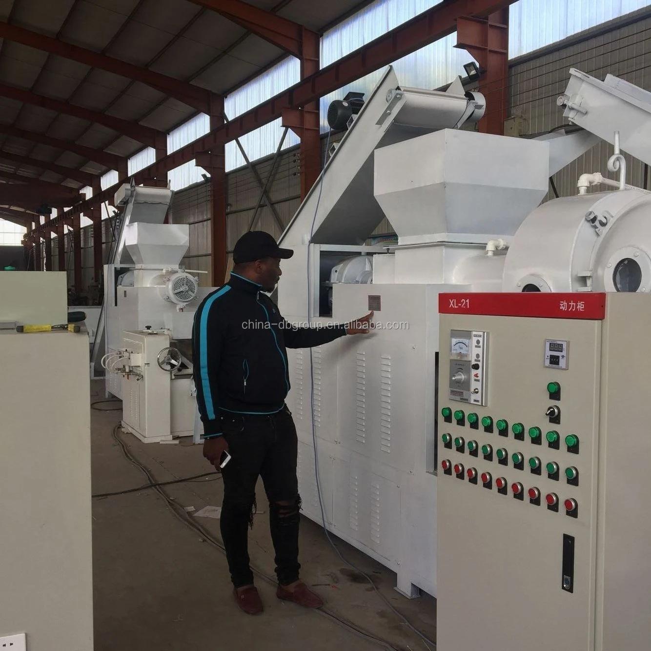 Máquina de corte de estampado de extrusión de jabón de fábrica China ...