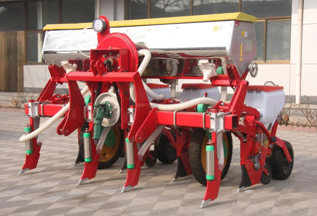 Pneumatic Seeder Machine - Precise Corn Seed Planter