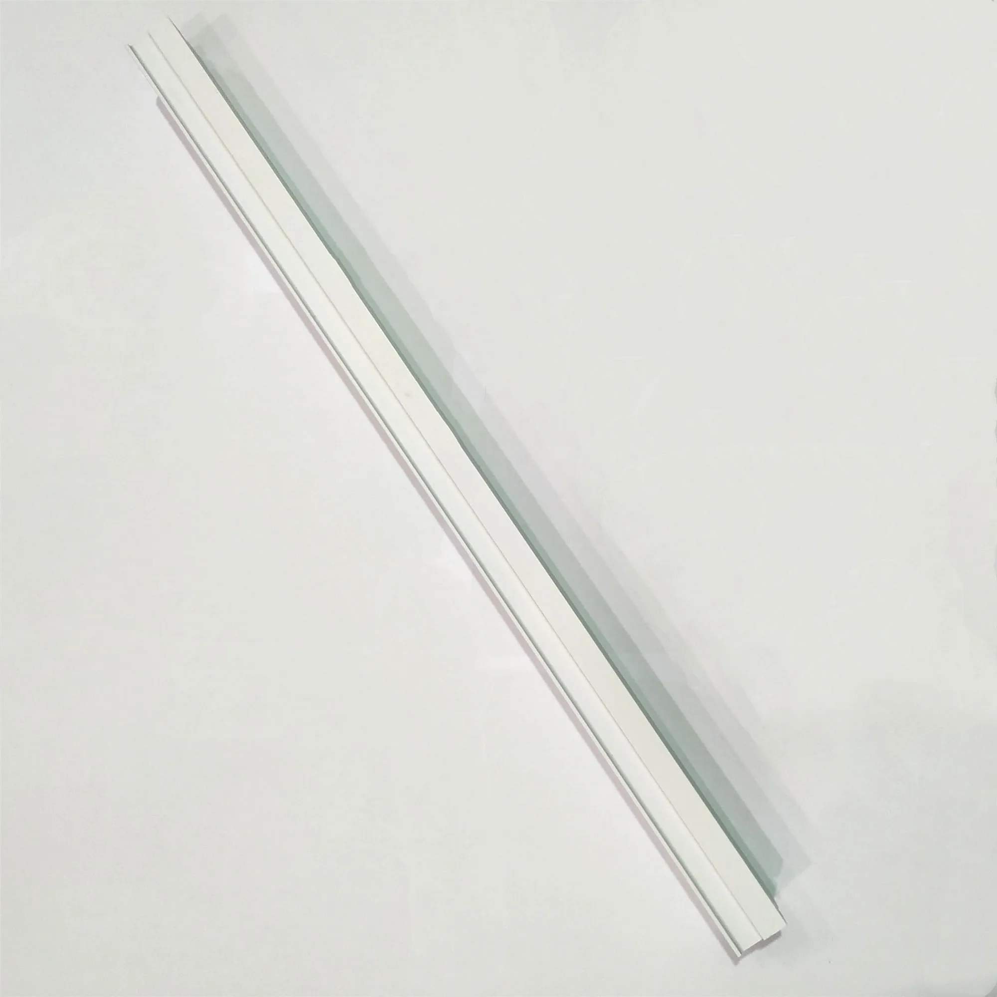 Partition Clips - Secure and Stylish Acrylic Solutions