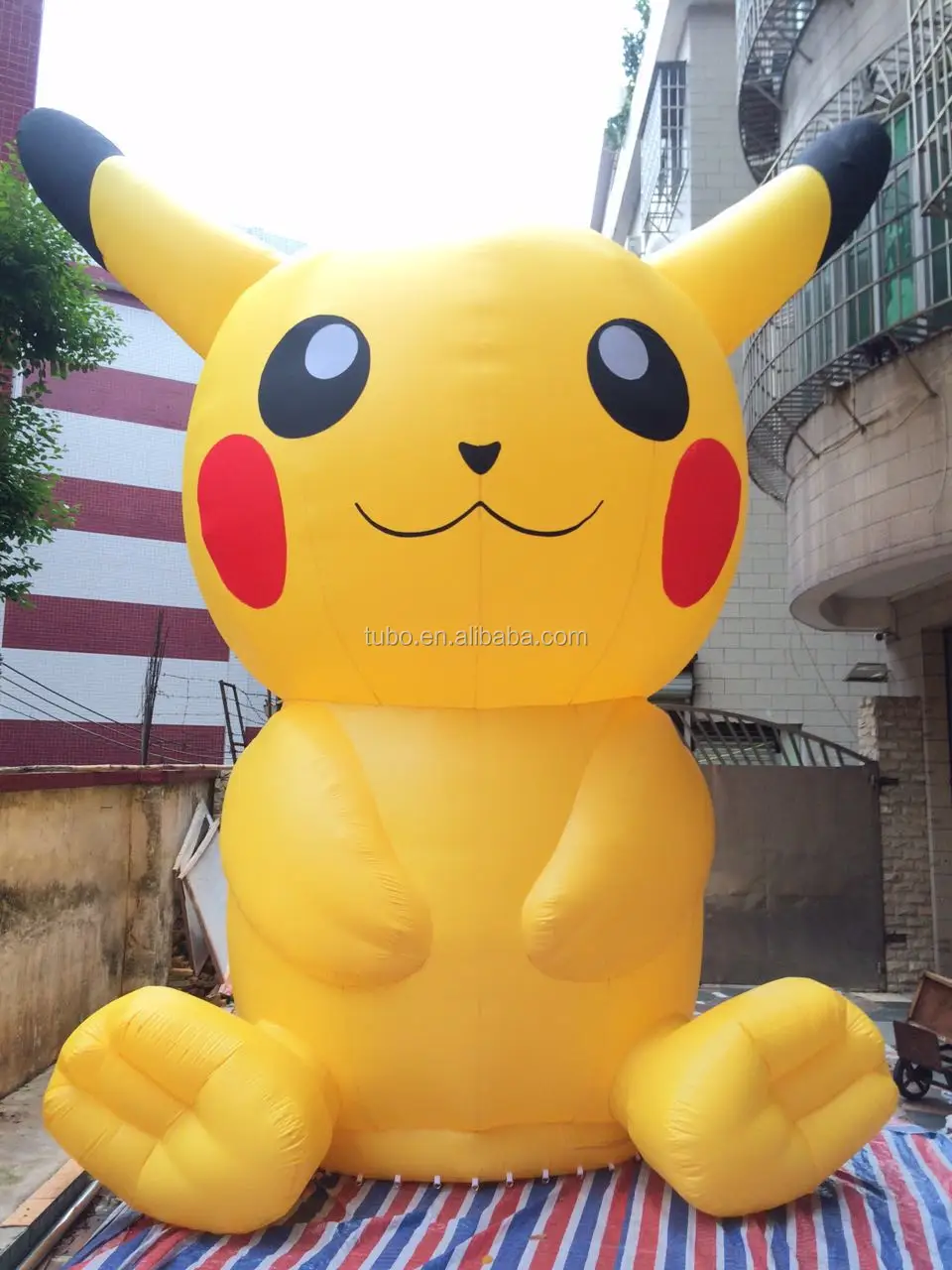Giant Pikachu Balloon - Perfect for Advertising and Events