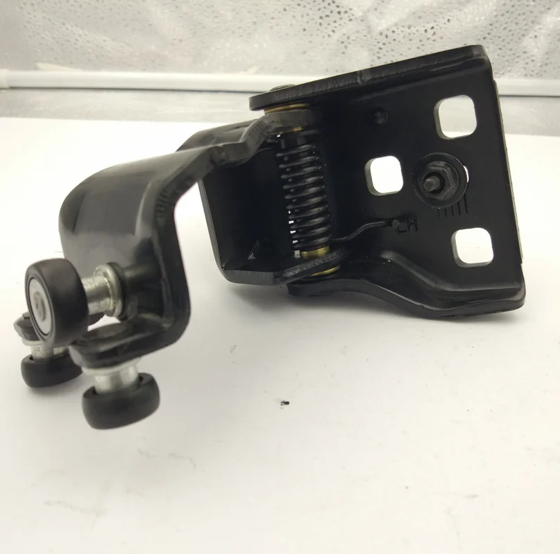 H1 / Grand Starex / I800 / Imax / Iload Sliding Door Roller - Mid 83930 ...