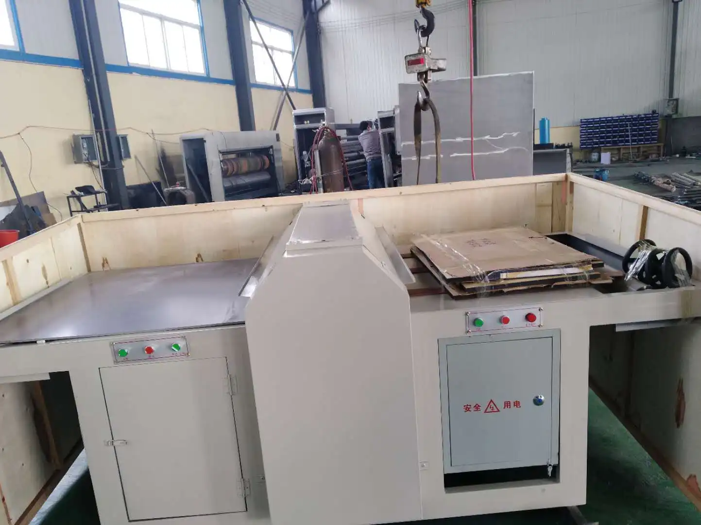 Corrugated Box Die Cut Machine - Easy to Operate & Durable