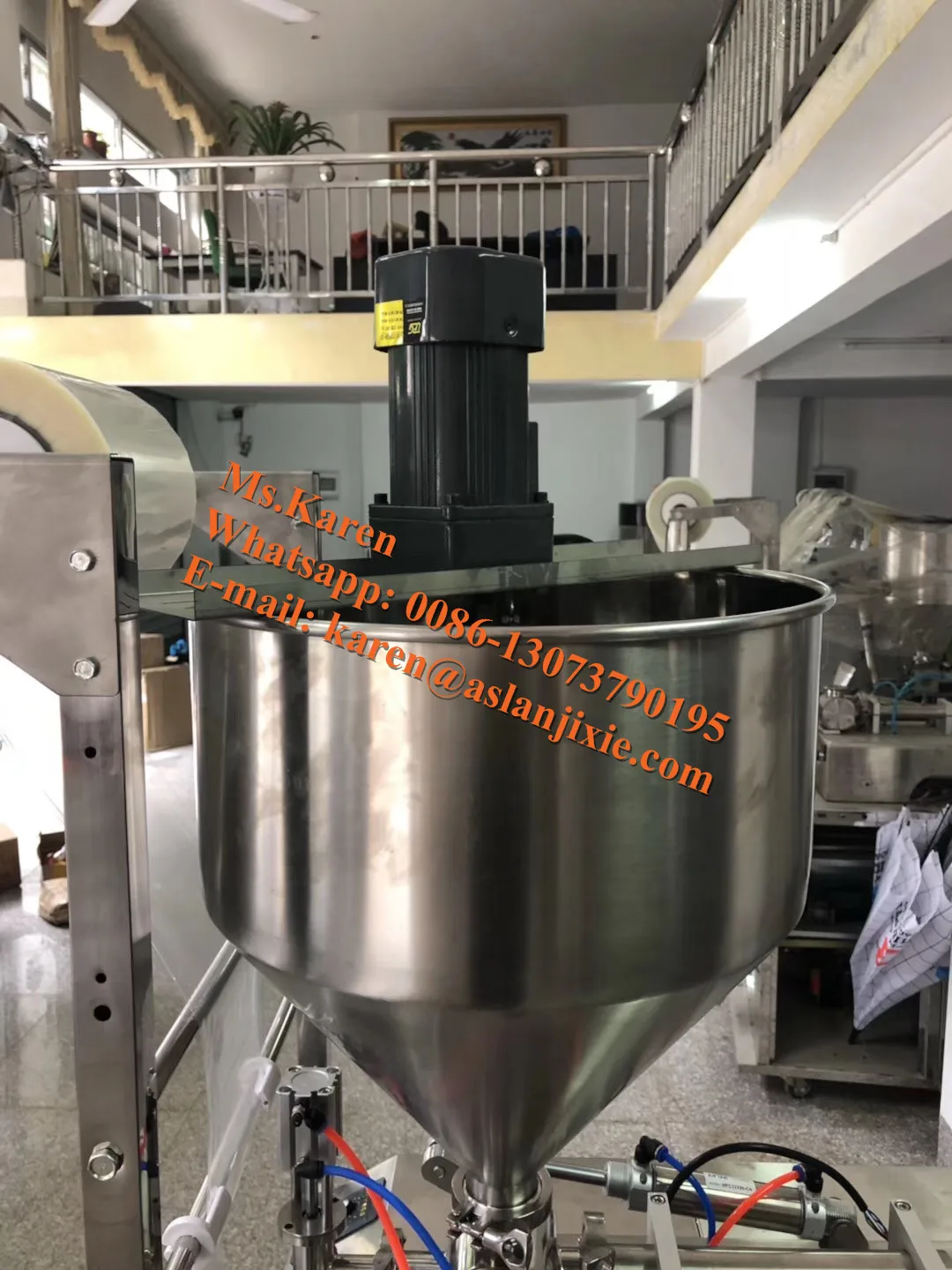 BBQ Sauce Filler Packer Machine - Automatic & Efficient