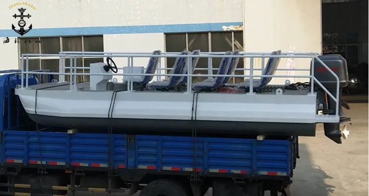 18ft Simple Pontoon Boat - Perfect for Family Water Parties