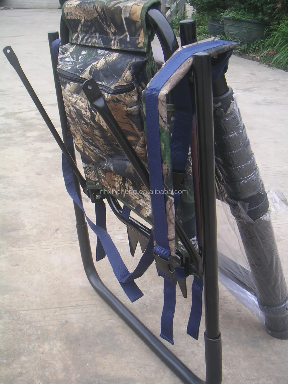 Outdoor Folding Telescopic Hunting Tree Stand Ladder