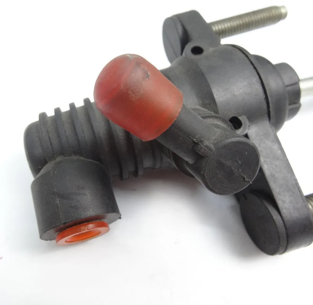 Auto Parts Clutch Master Cylinder Assy For Hiace Kdh20 2013-2016 31420 ...