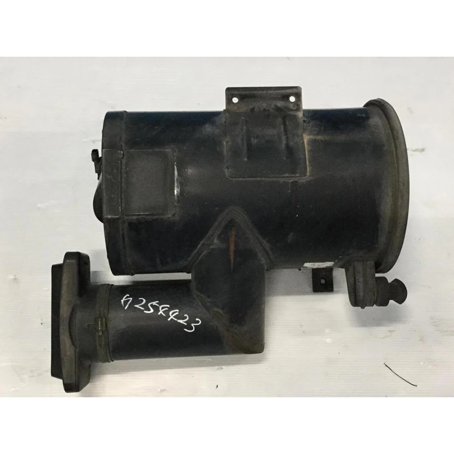 Used Isuzu Japan Air Cleaner For Giga,Forward And Elf - Buy Spare Parts ...
