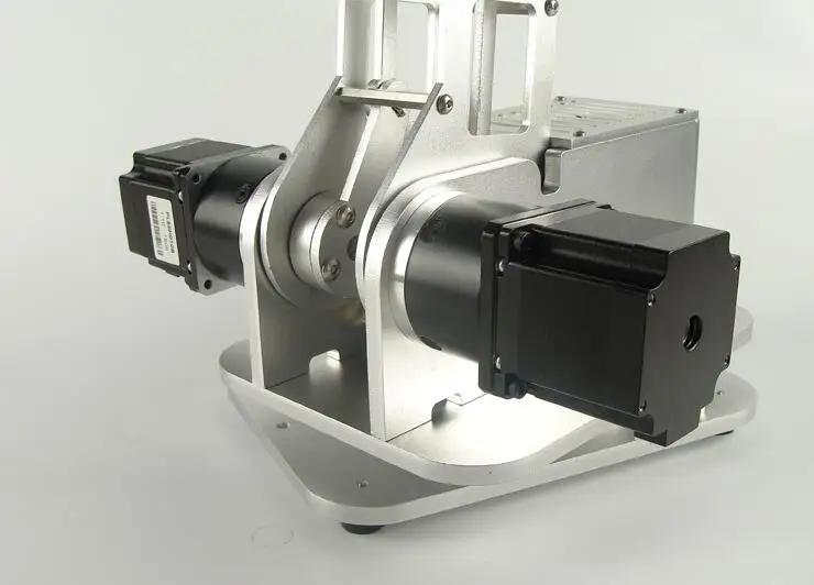 Table Top Four Axis Robotic Arm for Efficient Load Lifting (2.5kg ...