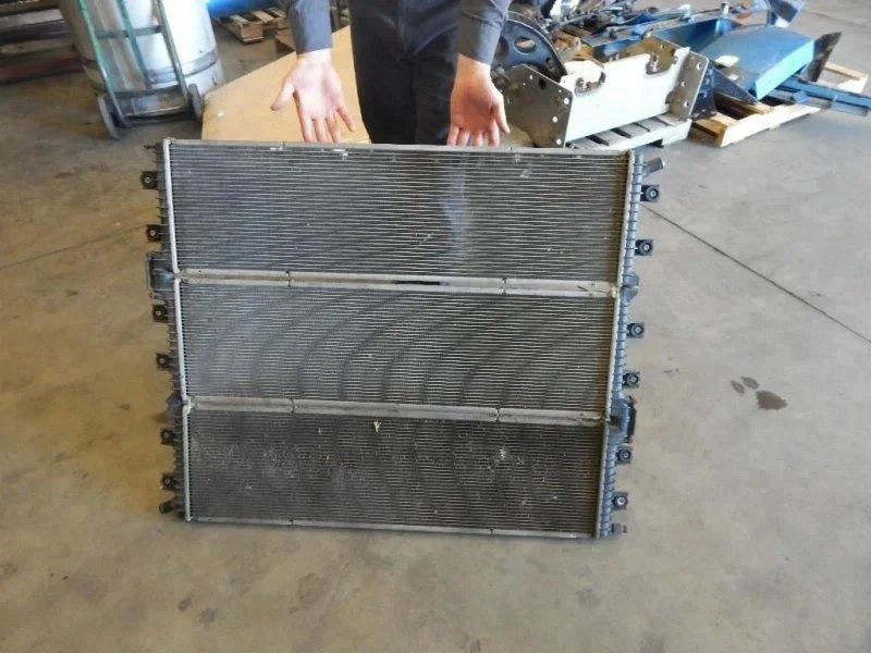 Heavy Duty 2604297C92 ACTROS Truck Radiator OEM Intercooler