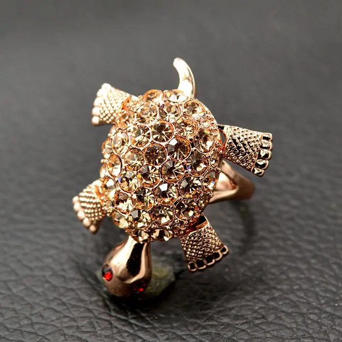 Wholesale Alloy Gold Tortoise Ring - Perfect Gift Option