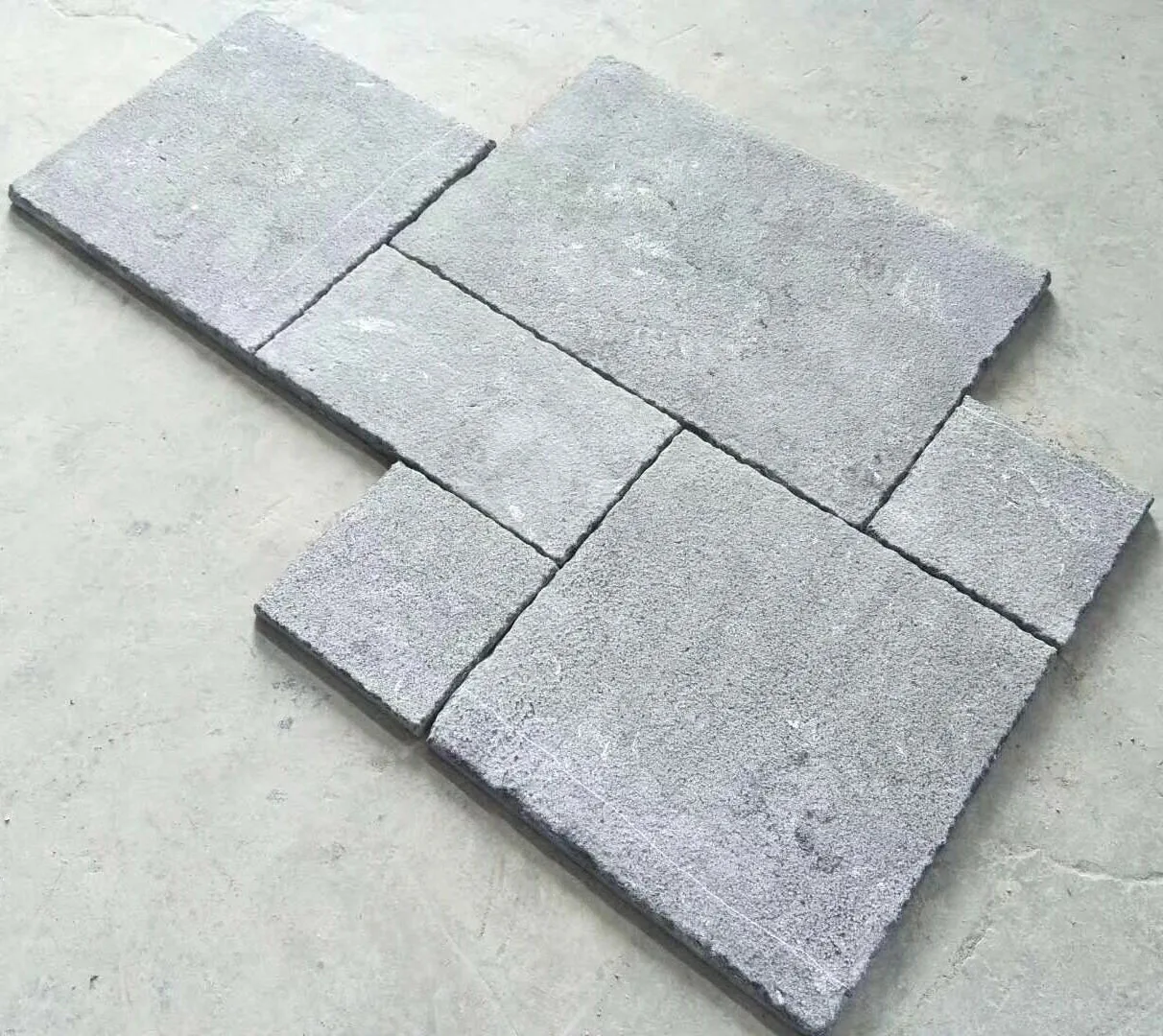 Outdoor Tumbled Finish Flat Stone Pavers for Garden Landscaping