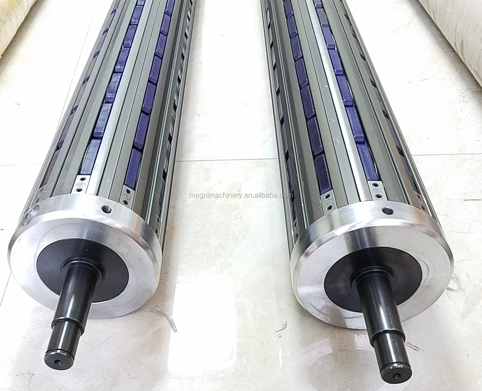 MAGNI Aluminum 6" Rubber Multi Bladder Air Expanding Core Shaft