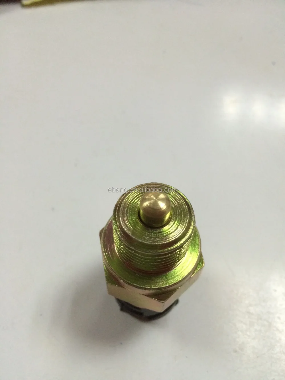 Truck Brake Light Switch Oem No.: A0015457409 0015457409 0015451709 ...