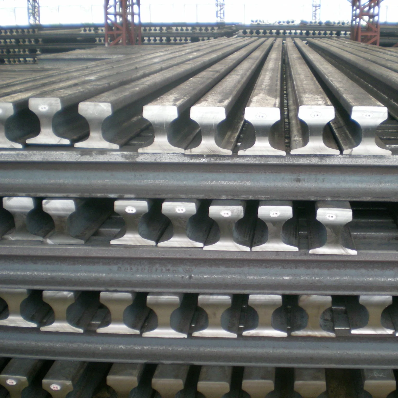 Crane Rails Steel Rails Qu80 For Railway - Buy Crane Rails Steel Rails ...