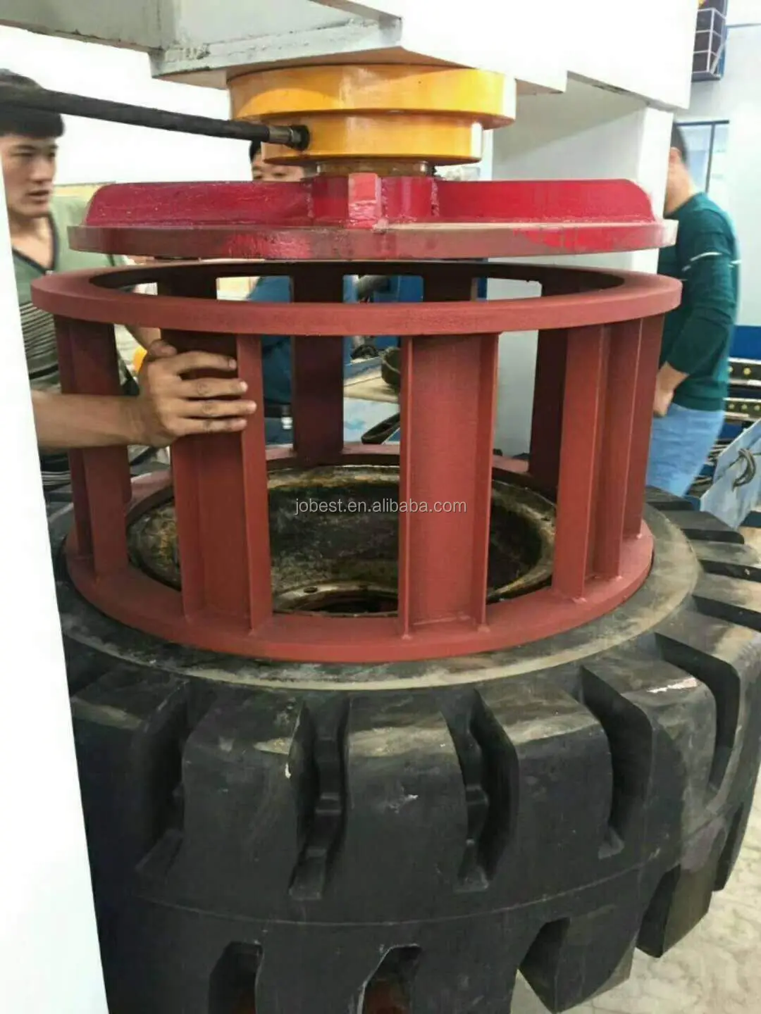 160 Ton Mobile Type Forklift Solid Tire Hydraulic Press Machine