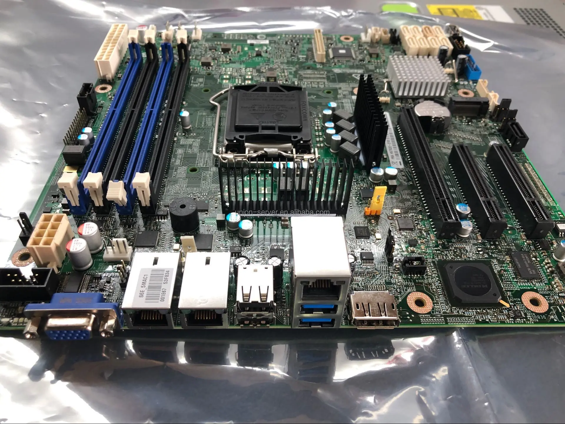 Original Intel Server Board S1200SPL(DBS1200SPL) - 64 GB RAM